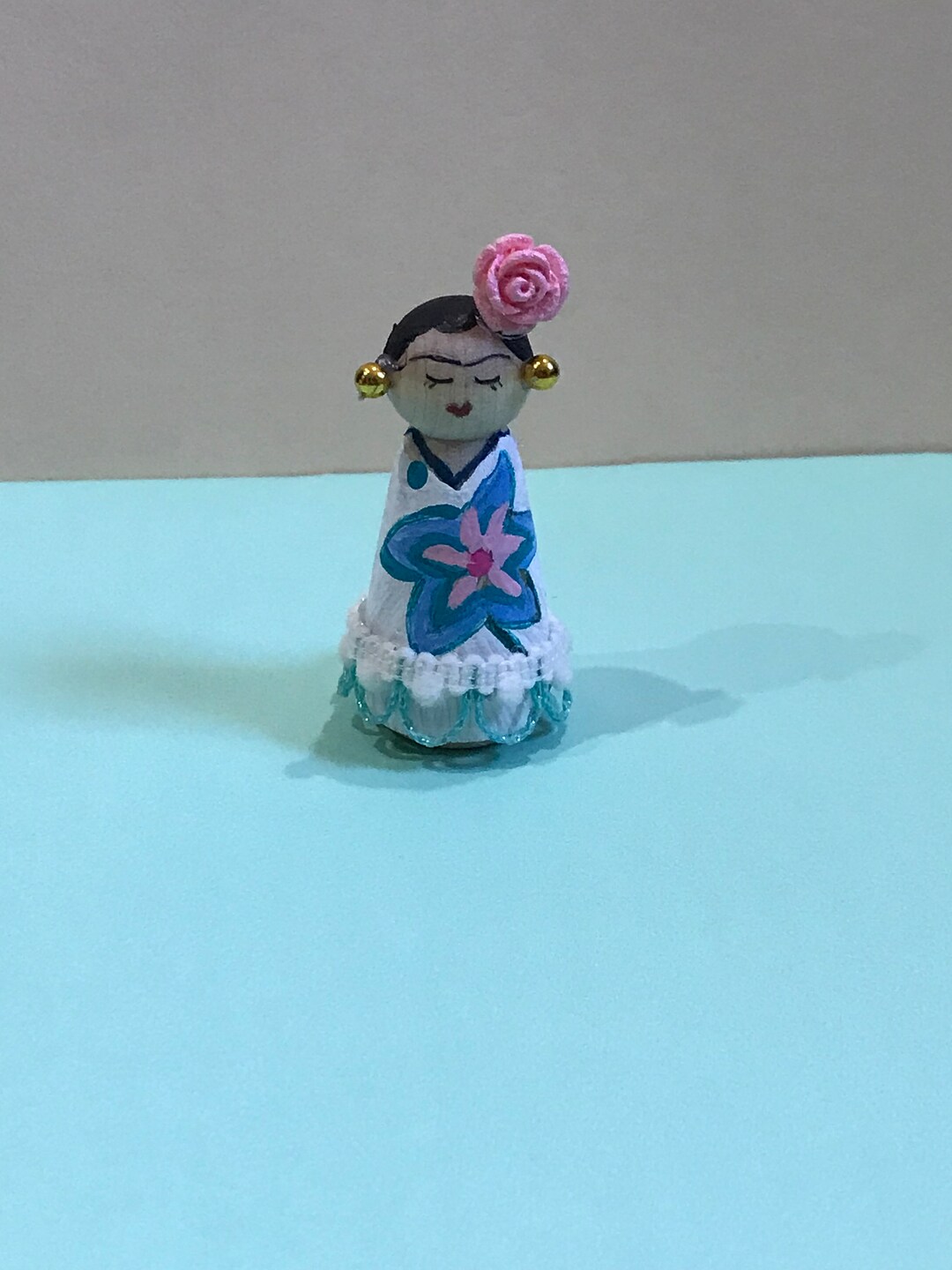 Wooden Frida Kahlo Peg Doll - Etsy