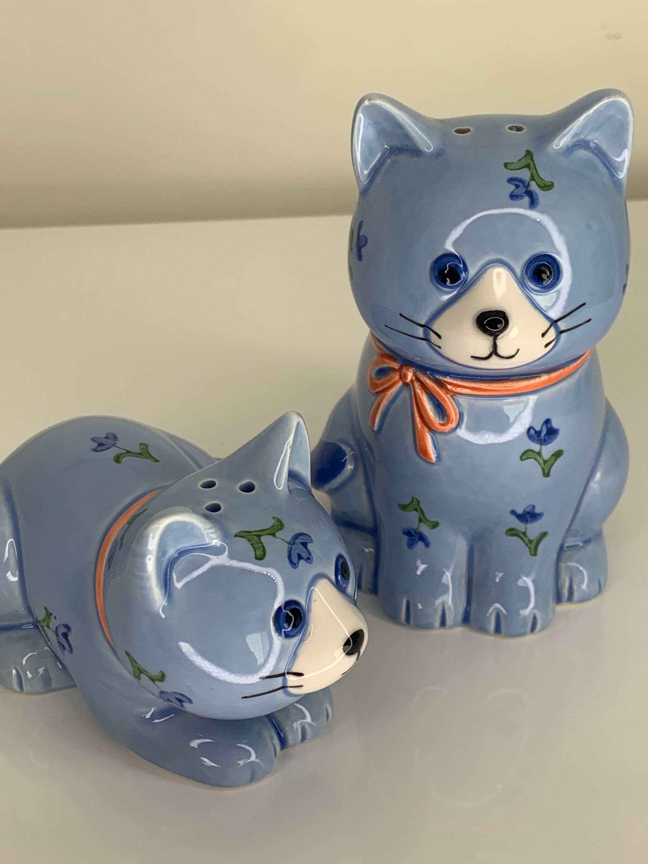 Vintage blue cat salt and pepper shaker set | Etsy