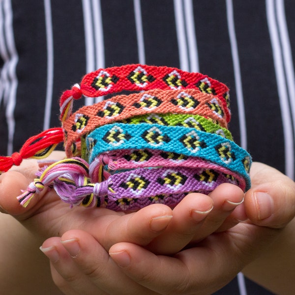 Bee Bracelet - Etsy