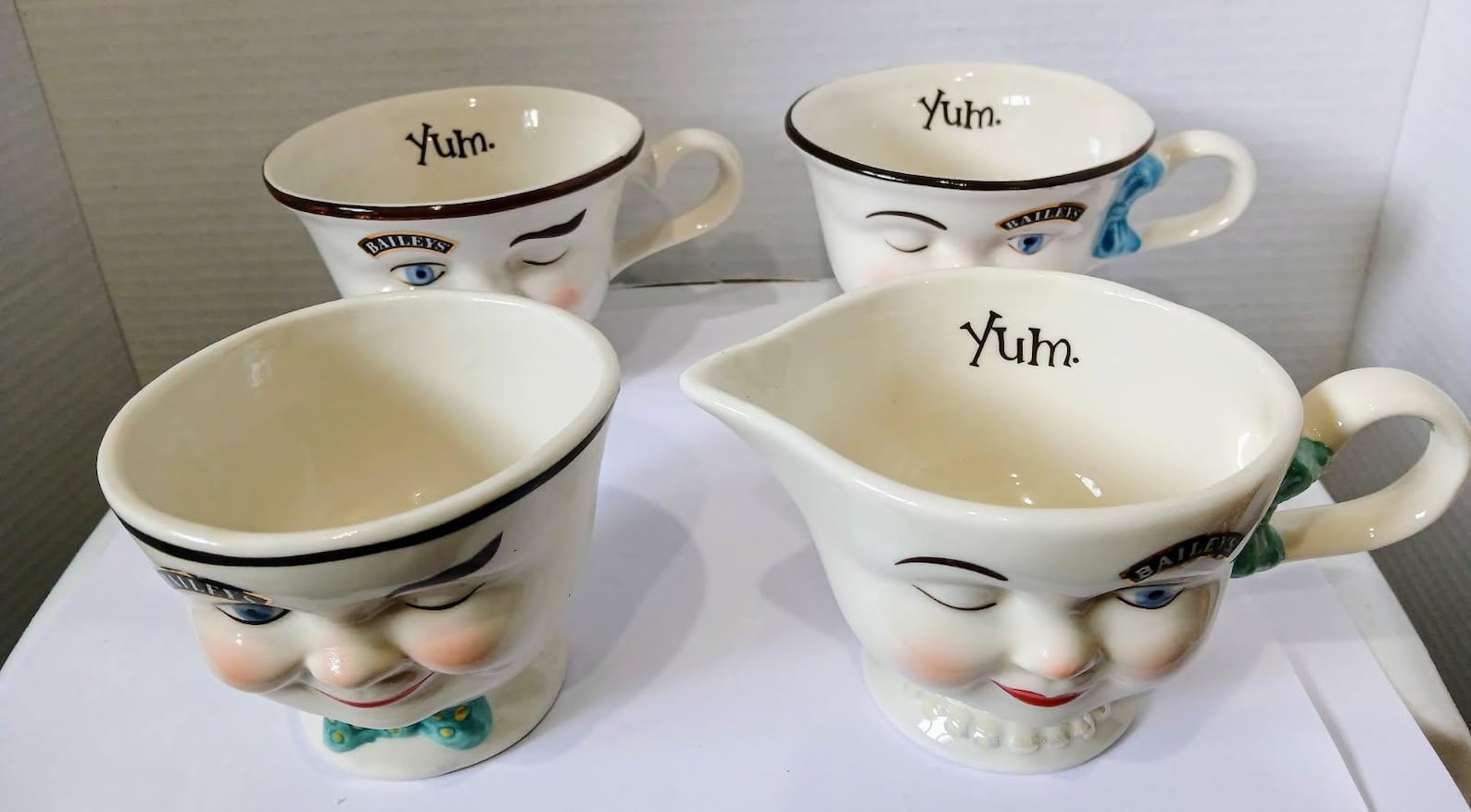Bailey's Irish Cream Liquer YUM Advertising Vintage Collectible Winking ...