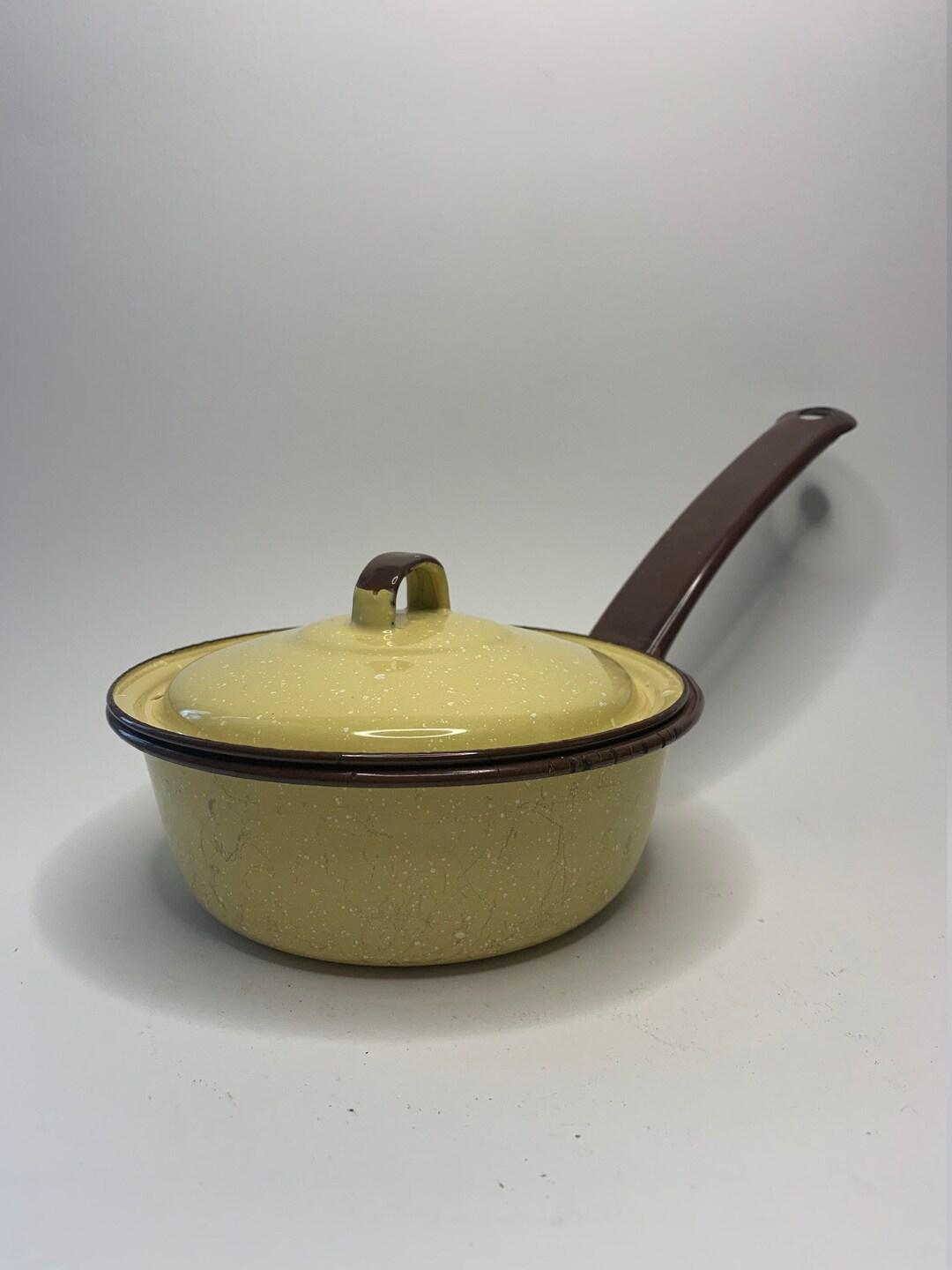 Vintage Yellow Enamelware Saucepan With Lid: Farmhouse Kitchen Decor - Etsy