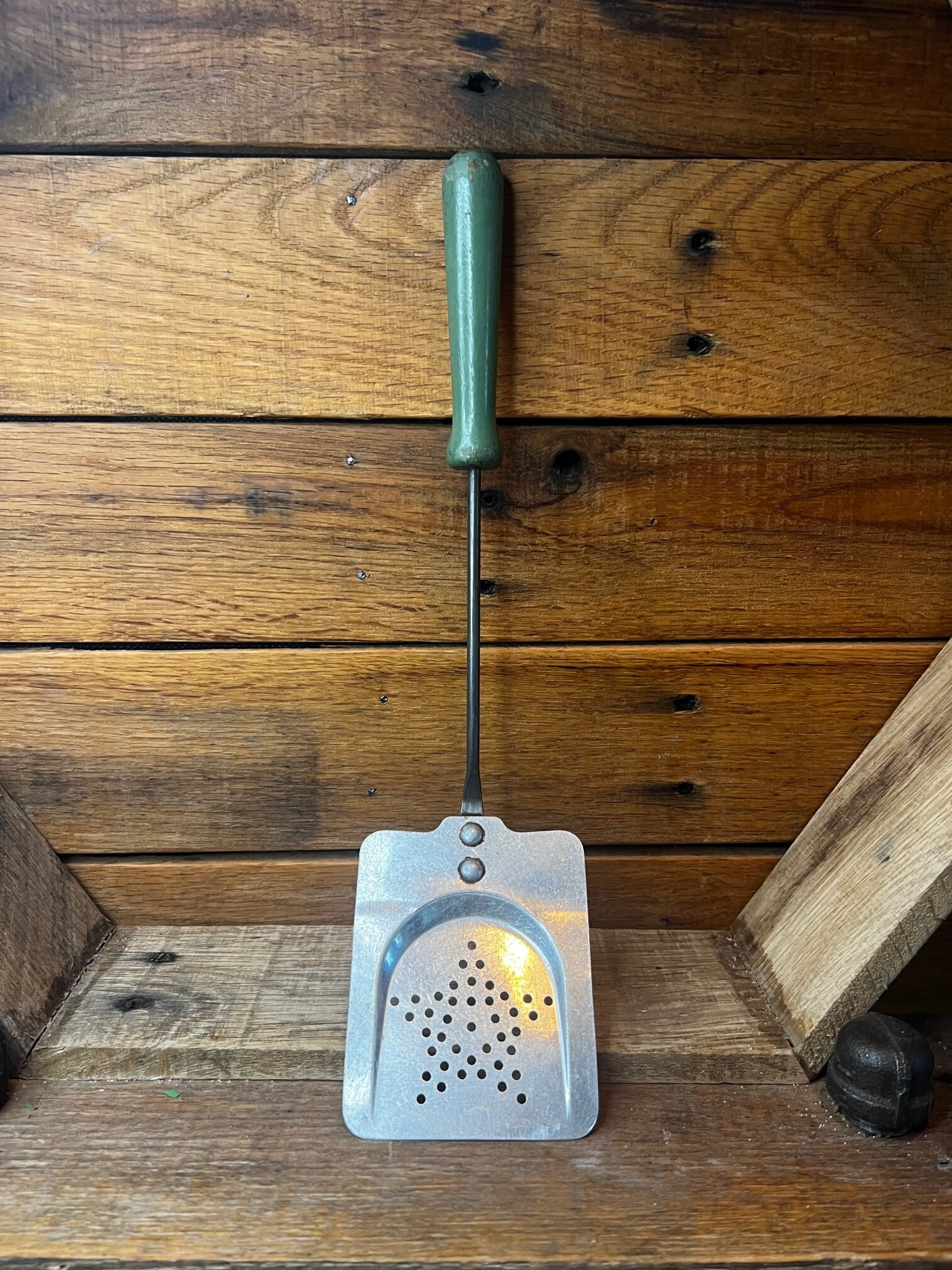 Vintage Super Short Wood Handle Star Pattern Holed Spatula Turner ...