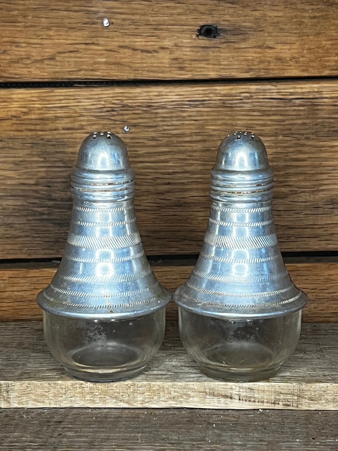 MCM Vintage Atomic Sphere Style Aluminum / Glass Salt & Pepper Shakers ...