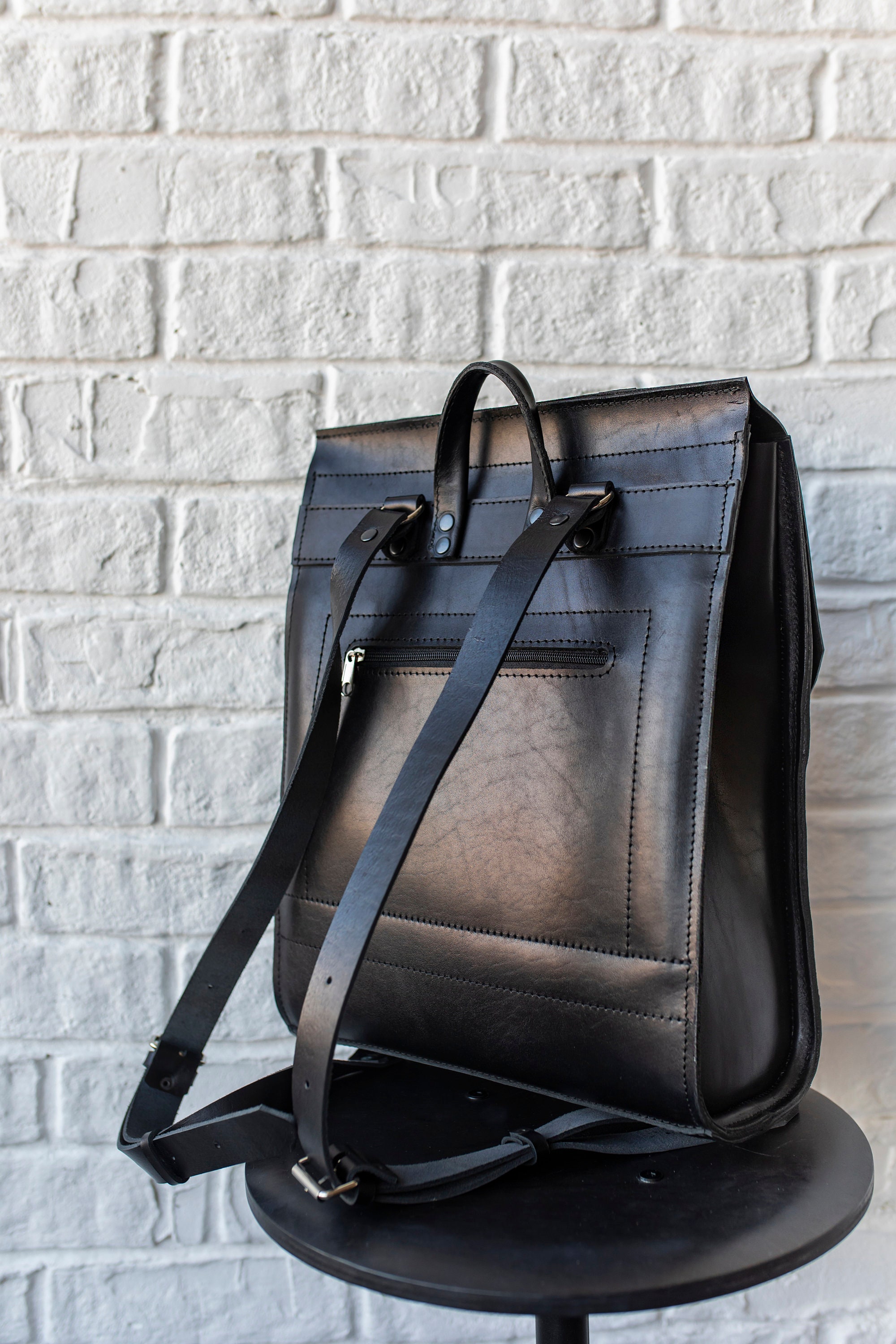 Black Leather Backpack Women, Men Leather Laptop Rucksack Backpack ...