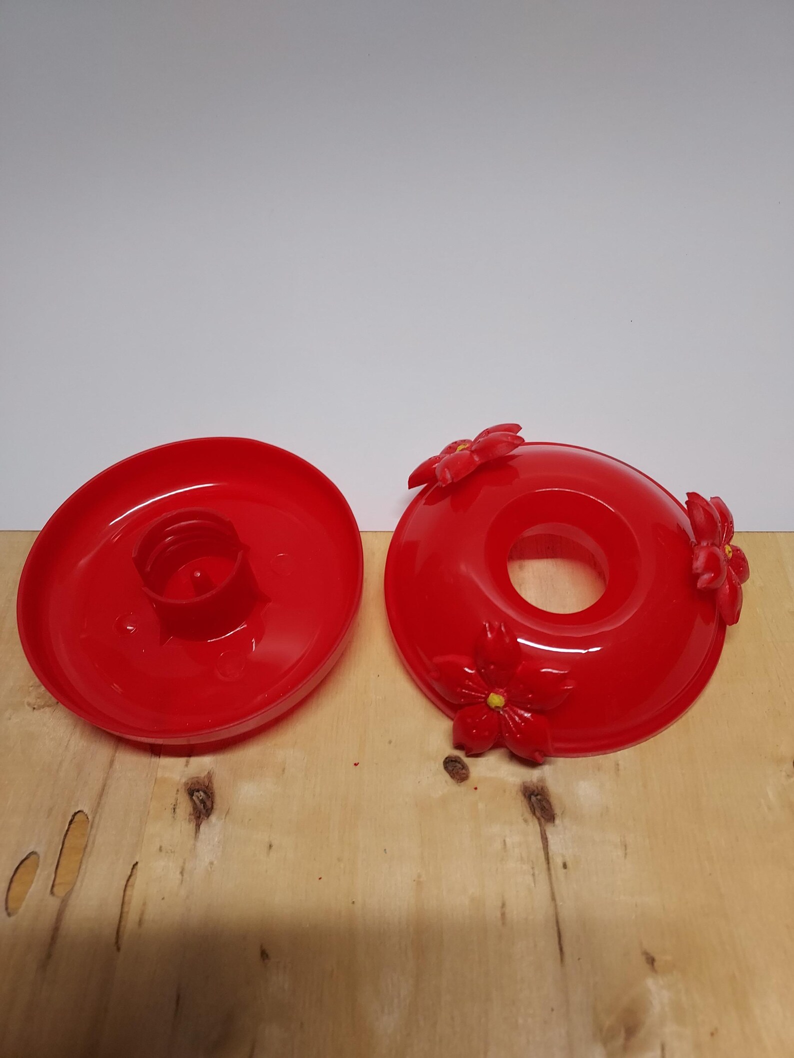 Hummingbird Feeder 'dracula's Tear' - Etsy