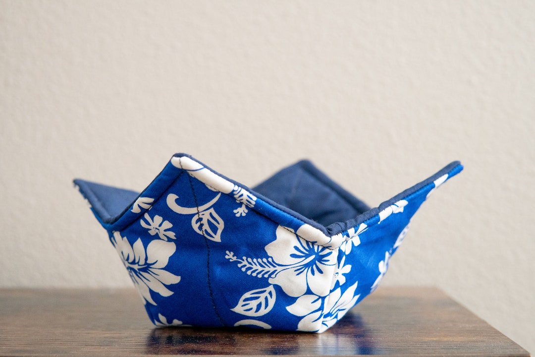 Royal Blue Hibiscus Bowl Cozy, Hawaiian Cotton, Reversible - Etsy
