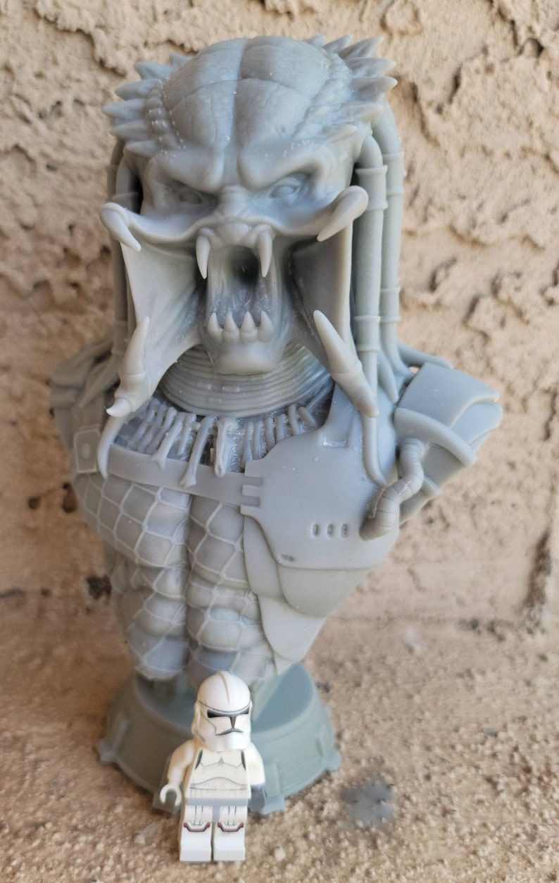 Predator Inspired Bust - Etsy