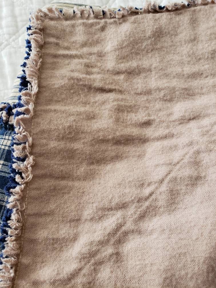 Vintage style blue rag quilt/Navy and tan quilt/navy blue | Etsy