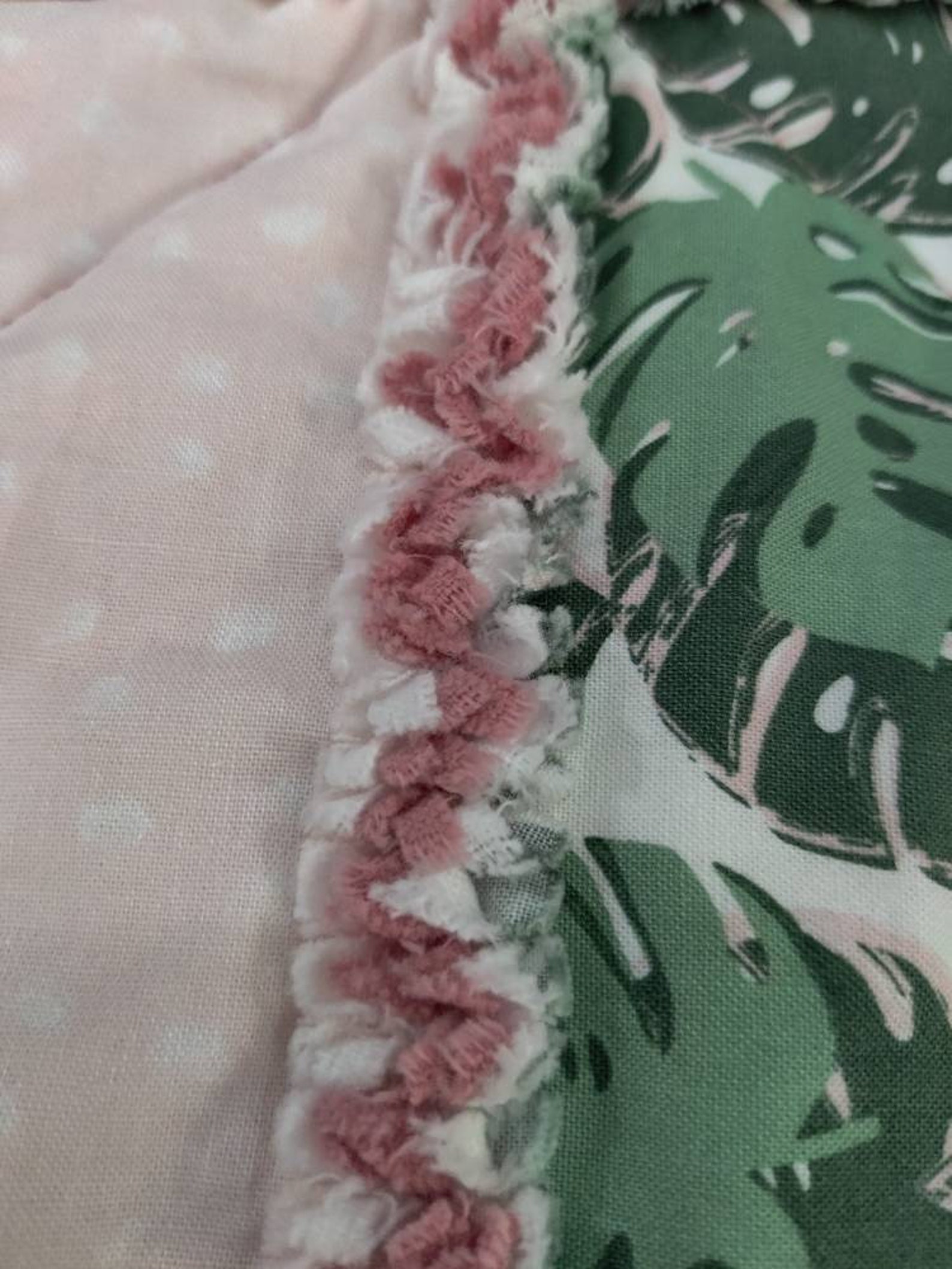 Palm Leaves and Pink Rag Quilt Light Pink and Green Palm Tree - Etsy