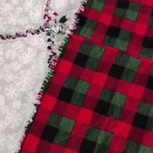 Snowmen and Snowflakes Rag Quilt, Snowman Rag Quilt, Flannel and Cotton ...