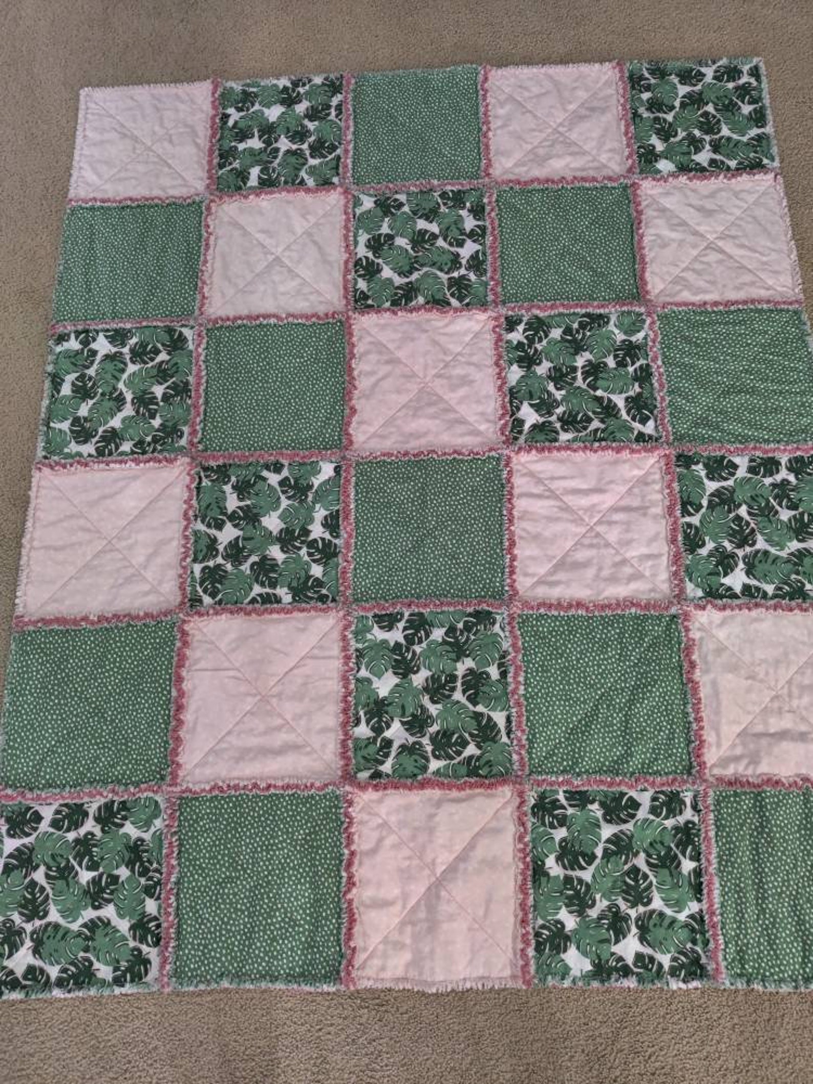 Palm Leaves and Pink Rag Quilt Light Pink and Green Palm Tree - Etsy