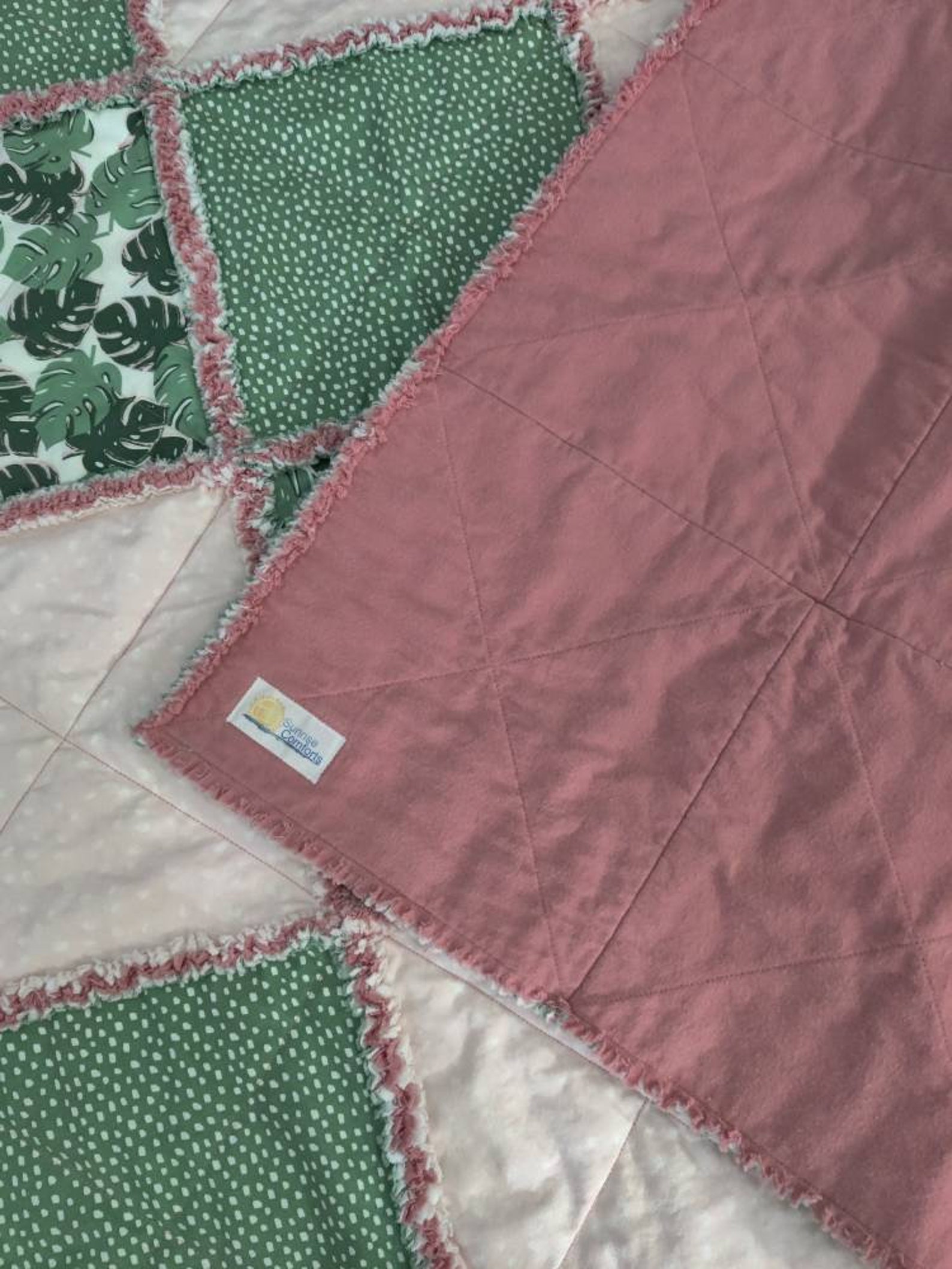 Palm Leaves and Pink Rag Quilt Light Pink and Green Palm Tree - Etsy