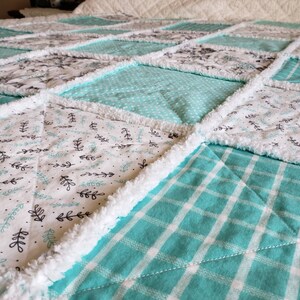 Teal, White and Dark Gray Floral Design Quilt. Handmade Rag Quilt in ...