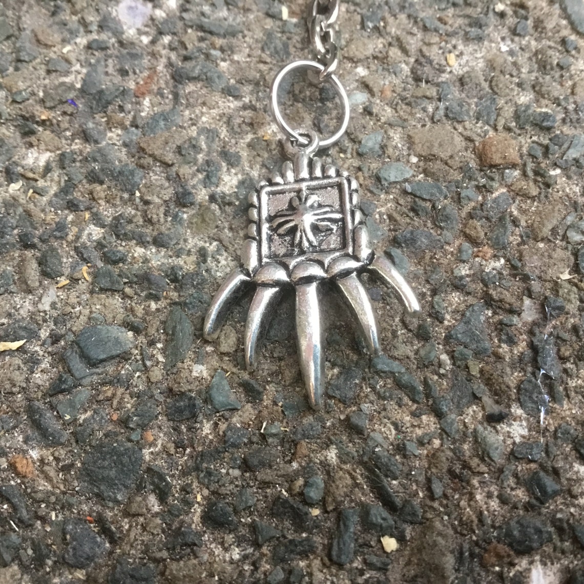 Handmade Skeleton Claw Keyring Keychain Halloween Samhain Goth Mens ...
