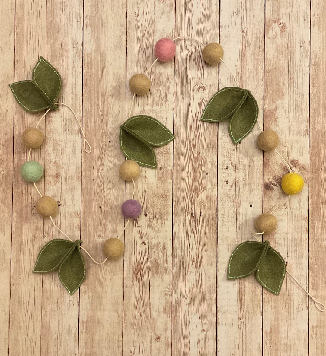 Spring Garland, Leaf Garland, Felt Leaves and Wool Ball Garland, Wool ...
