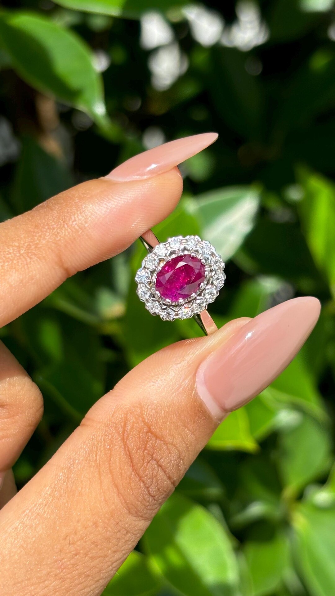 1.90 Carat Ruby & OMC Diamonds Studded Ring in 18K White Gold - Etsy