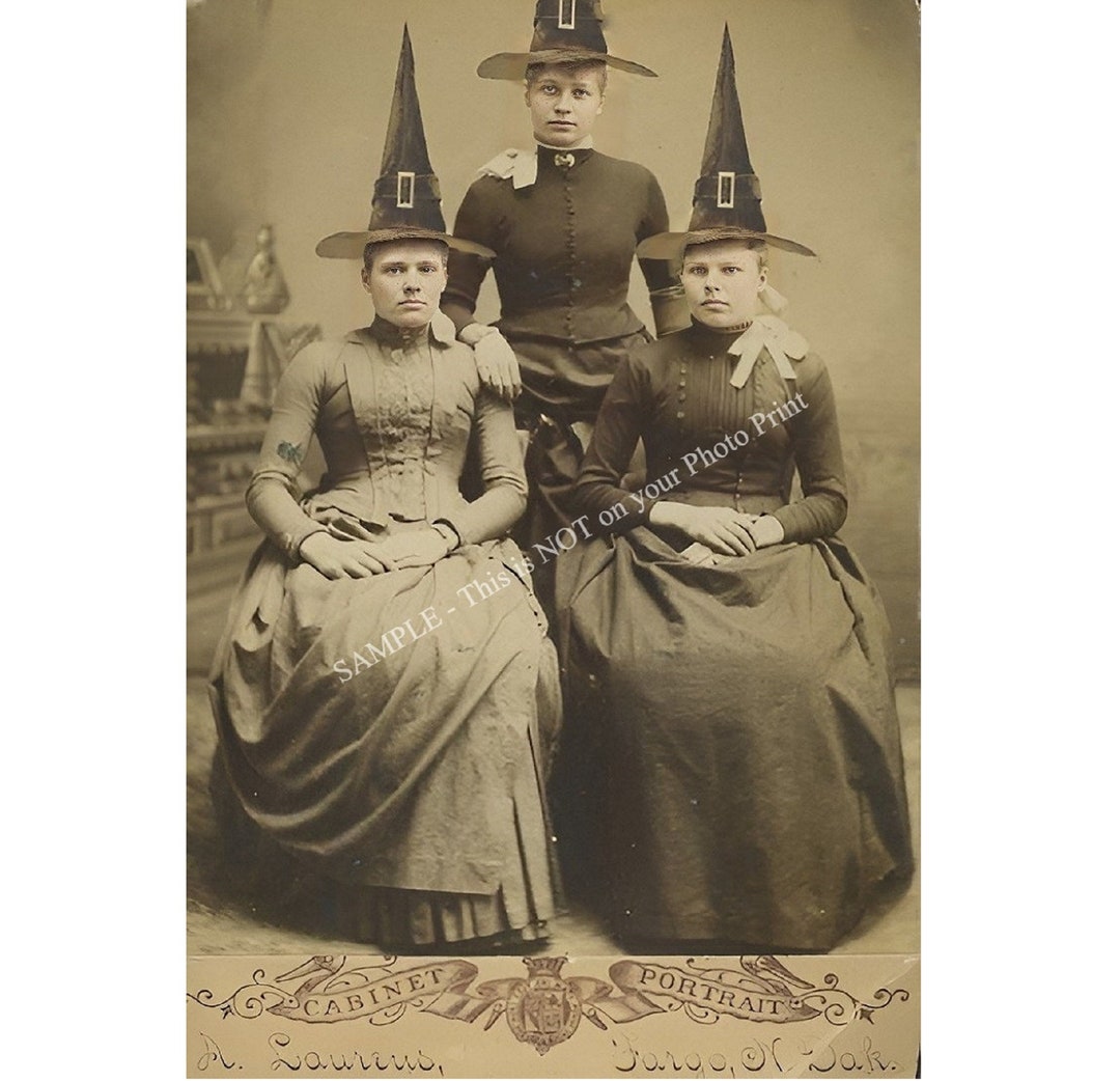 Three Witches Old Witch Photo Old Hag Witchcraft Halloween Vintage ...