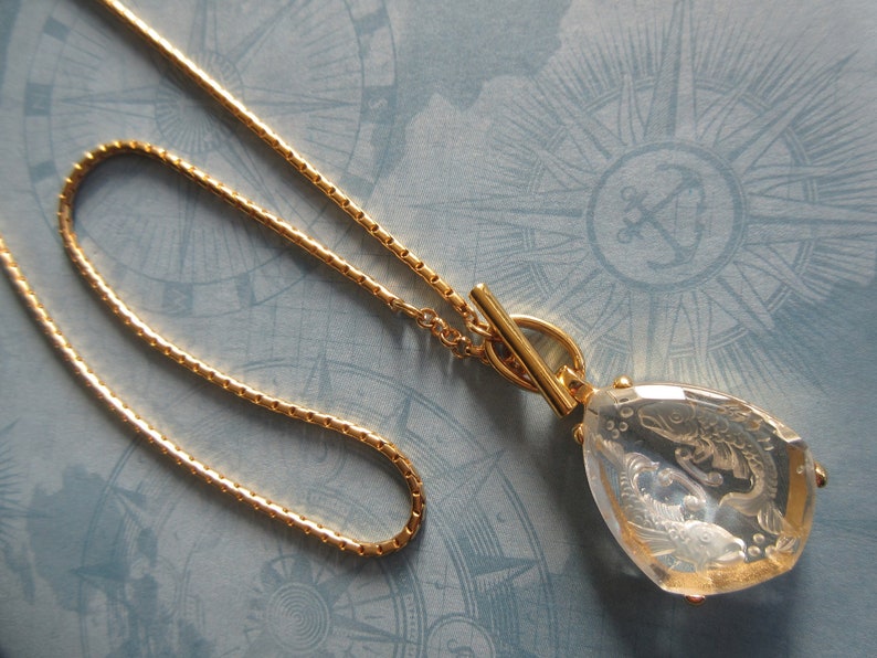 PISCES Rare Vintage German Intaglio Glass Zodiac Glass Pendant - Etsy