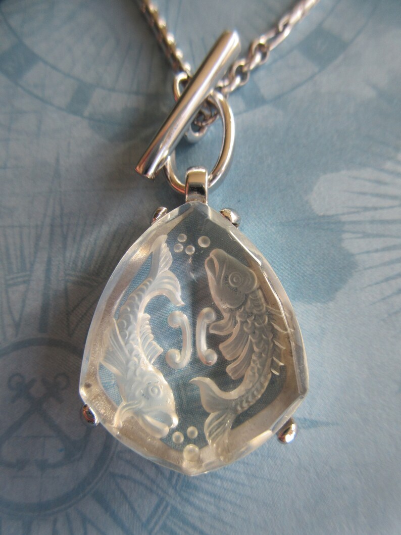 PISCES Rare Vintage German Intaglio Glass Zodiac Glass Pendant - Etsy
