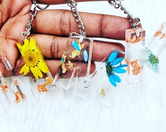 Flower keychain | Etsy
