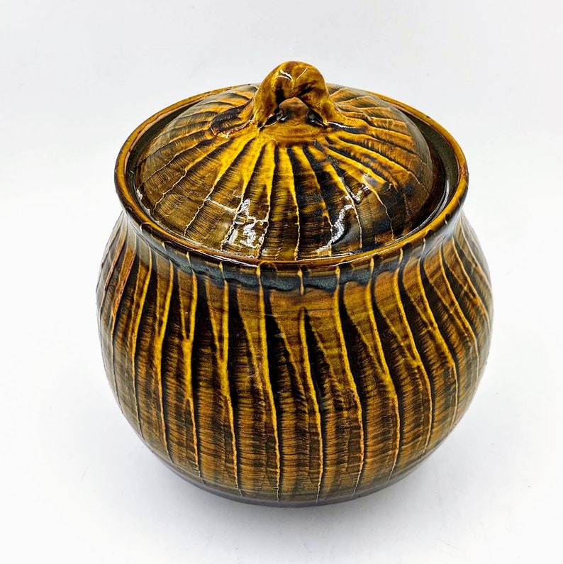 Onta Yaki Lidded Jar. - Etsy