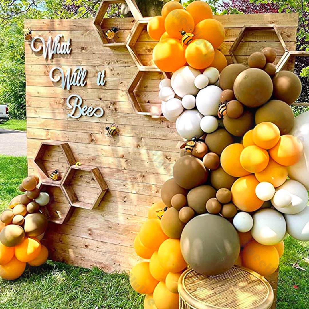 102pcs Little Bee Balloon Garland Arch Kit Lemon Caramel Sand White ...