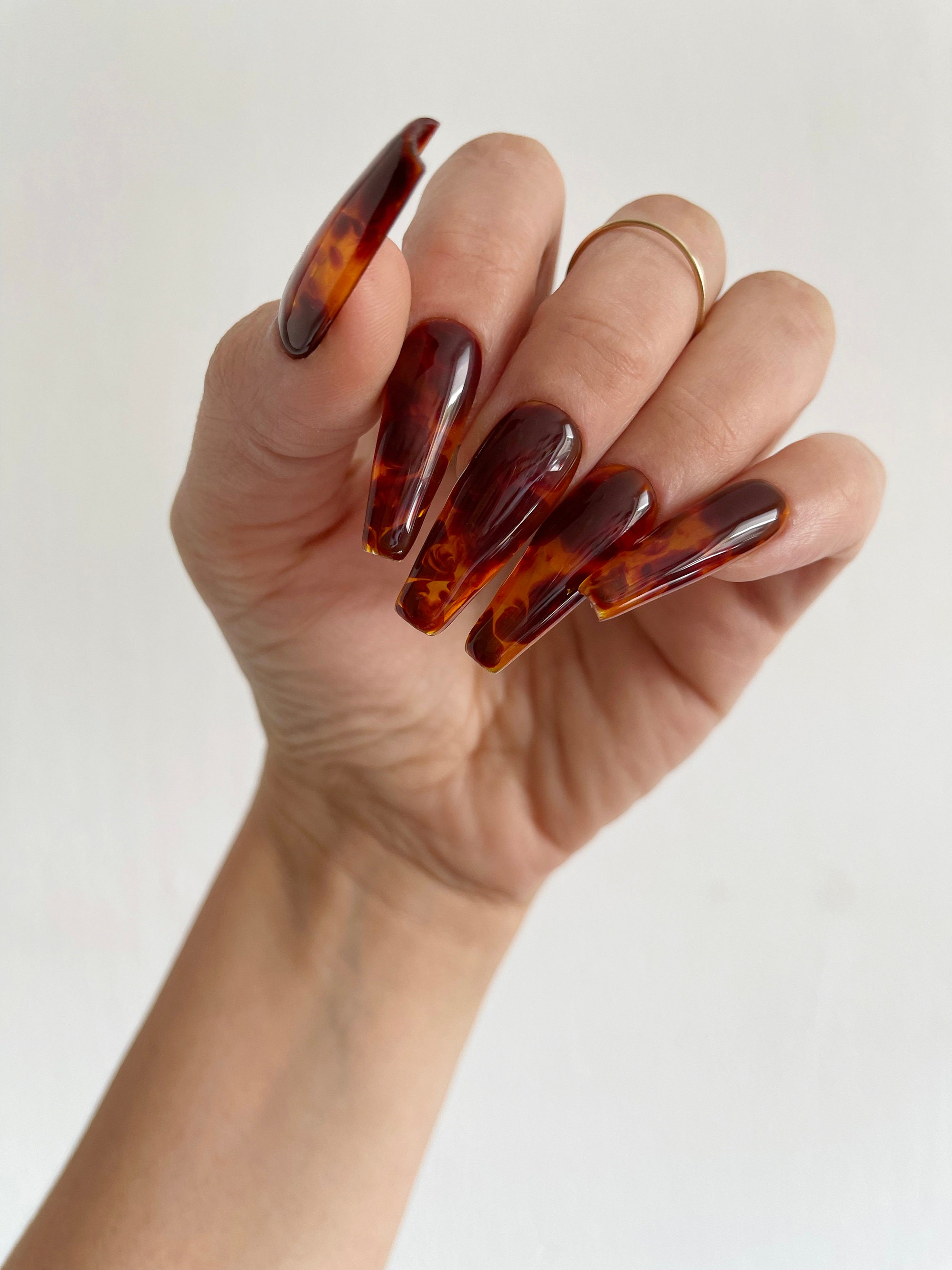 CLASSY TORTOISE SHELL Kim Reusable Press on Nails Stiletto | Etsy