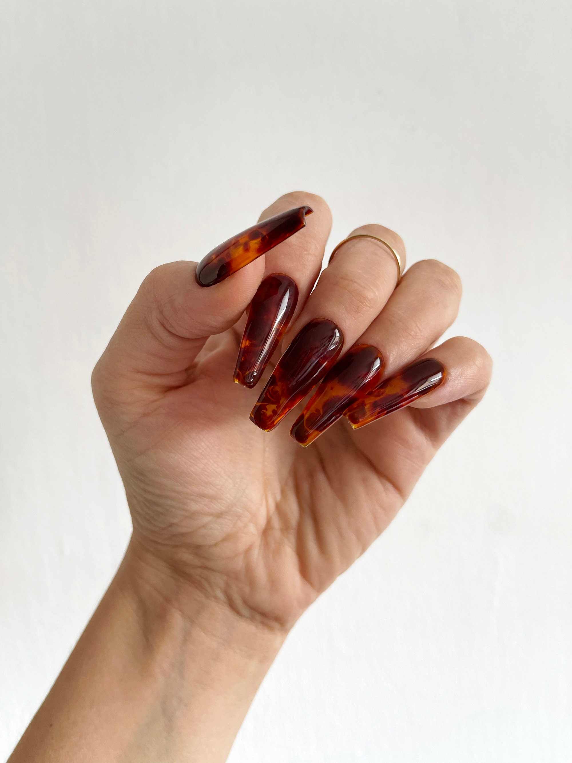CLASSY TORTOISE SHELL Kim Reusable Press on Nails Stiletto | Etsy