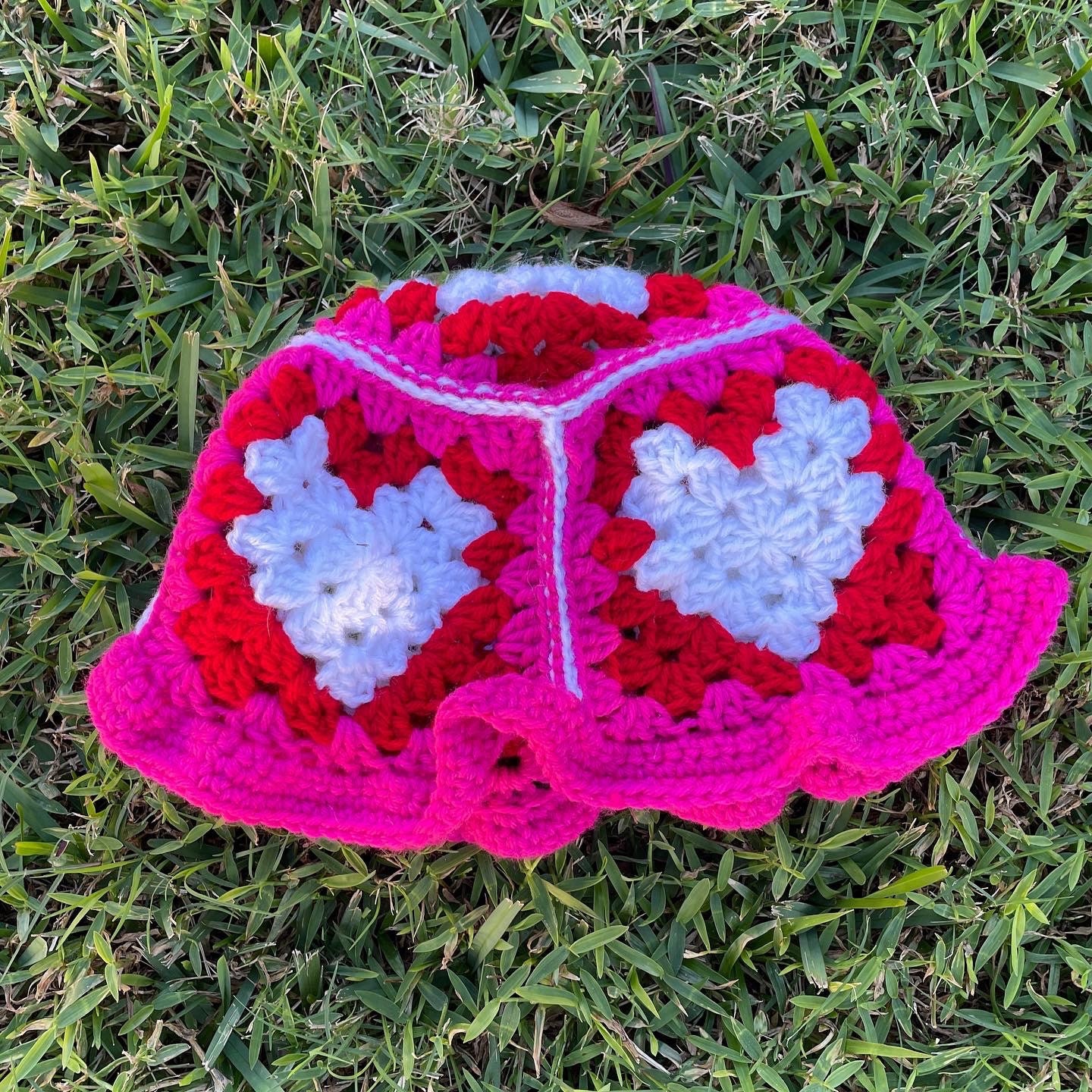 Sweetheart Granny Square Heart Crochet Bucket Hat - Etsy