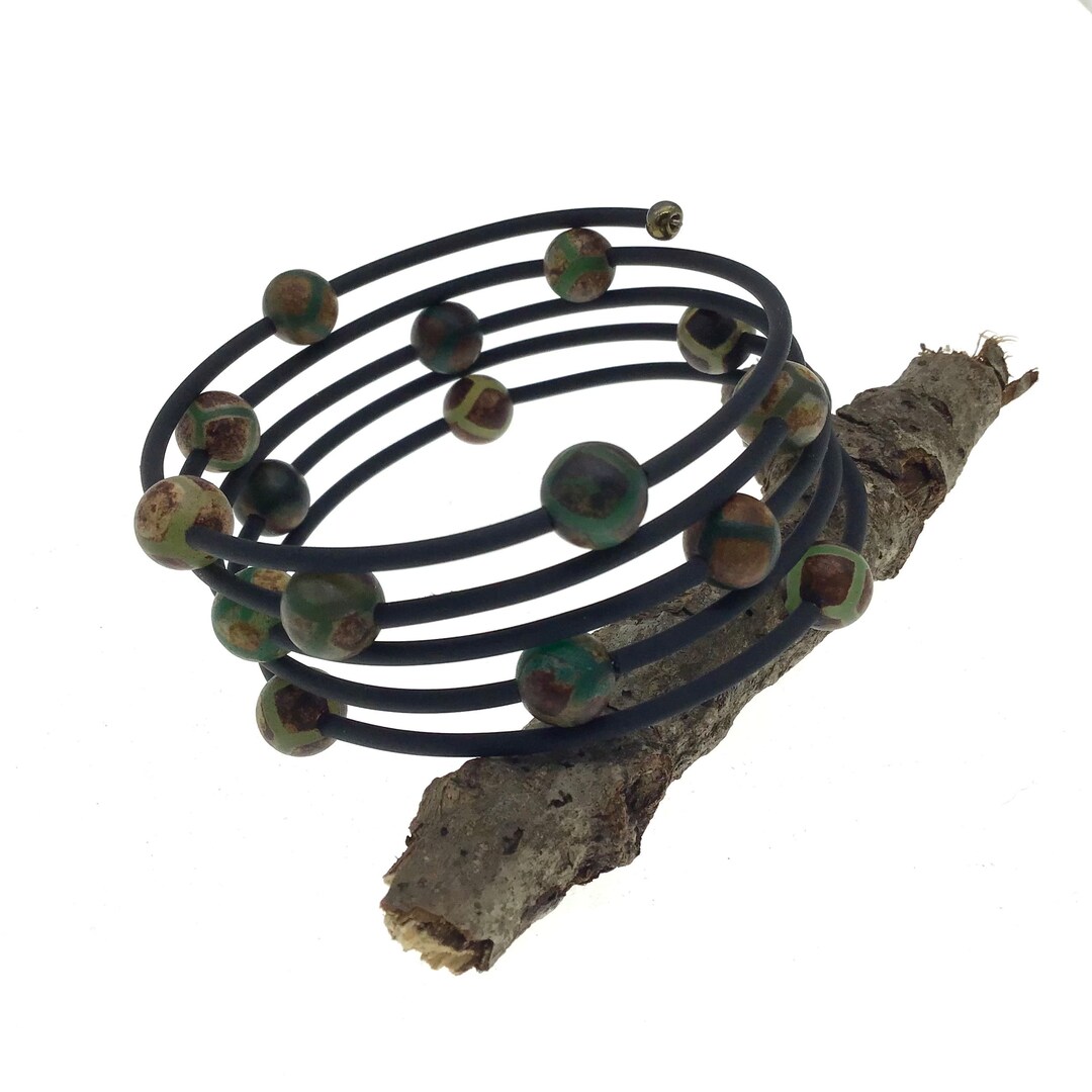 Vulcanite & Gemstone Wrap, Memory Wire Easy on Bangle, Tibetan Agate ...