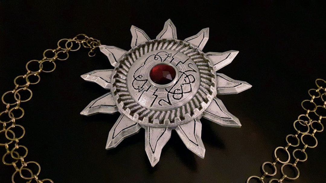 Holy Symbol of Ravenkind Amulet Prepainted Curse of Strahd Ravenloft D ...