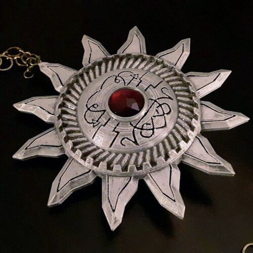 Holy Symbol of Ravenkind Amulet Prepainted Curse of Strahd - Etsy Canada