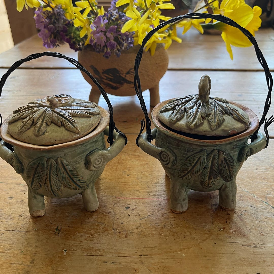 Handmade Ceramic Raven Cauldron, Owl Cauldron, Ritual Pottery for ...