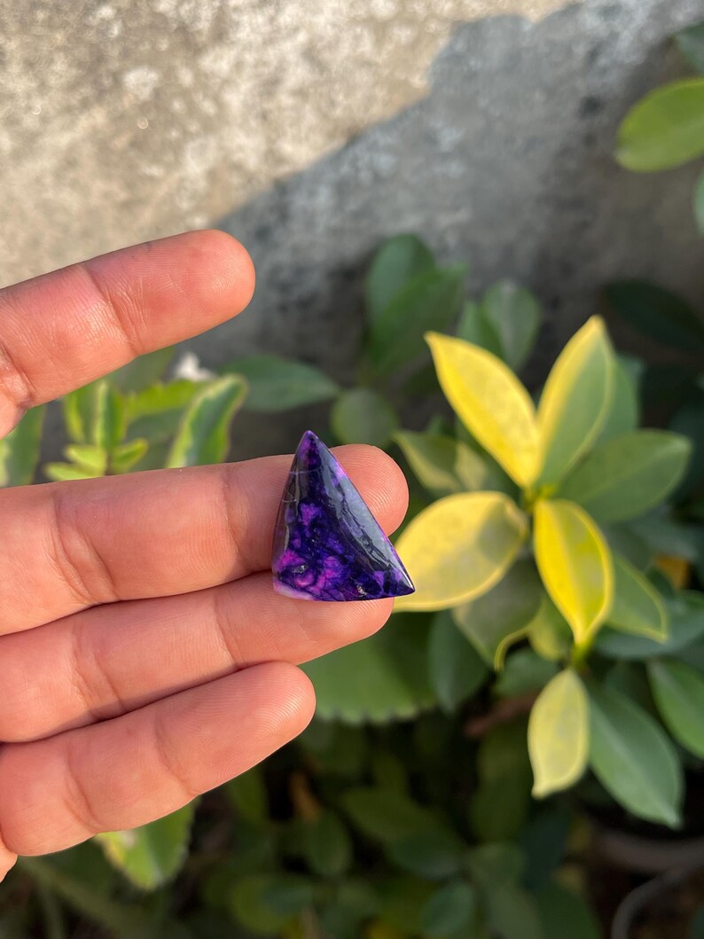 Sugilite Cabochon: Sugilite Stone (28x20.mm,11.ct) - Etsy