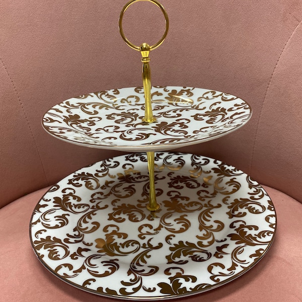 Gold Cake Stand - Etsy