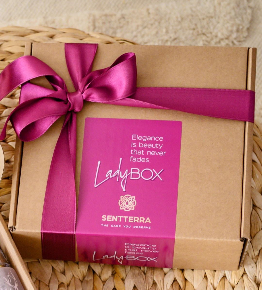 Lady Box, Lady Gift Box, Women's Day Gift Box, Valentine's Day Gift Box ...