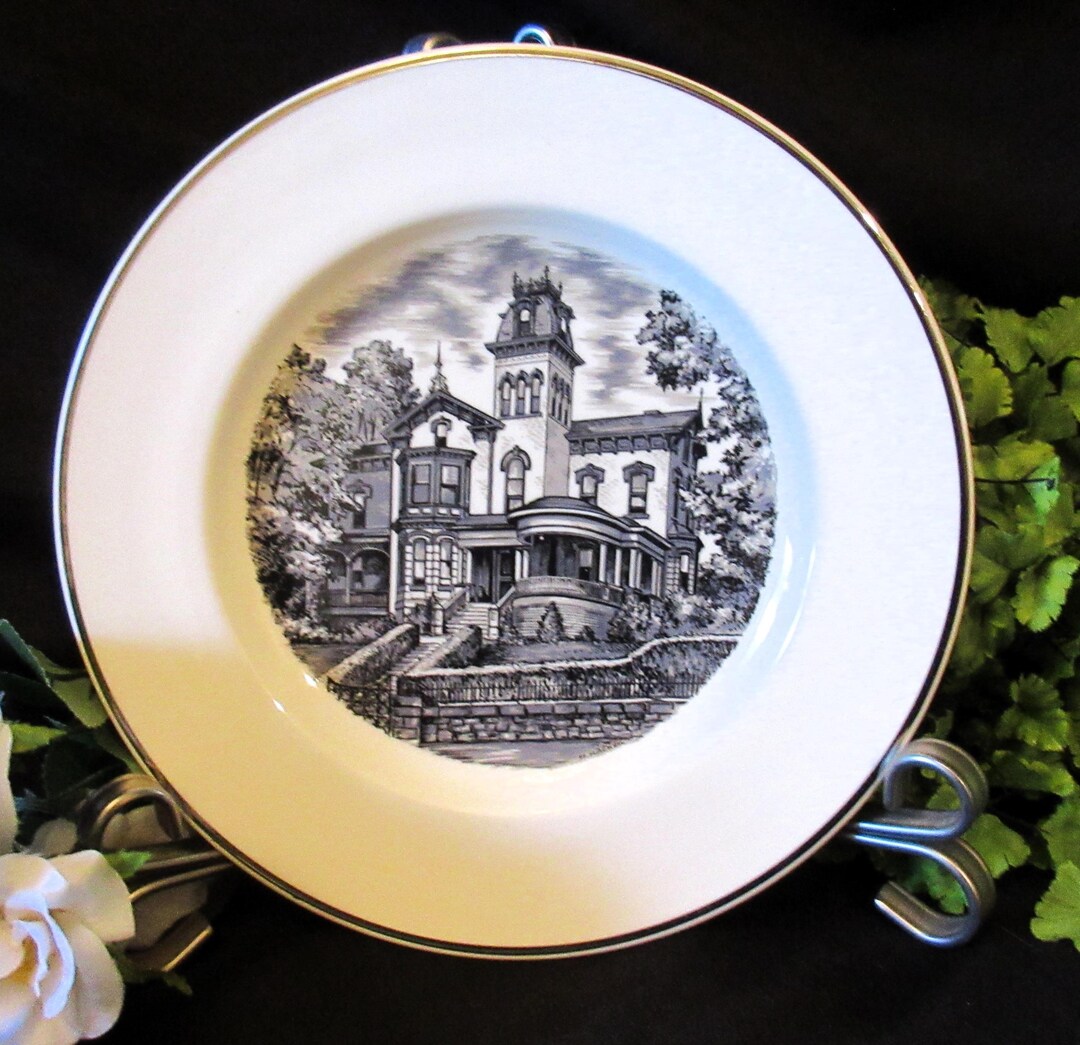 HISTORICAL PLATE, 10", Dale Thompson Home, Tri-state Pottery Festival ...