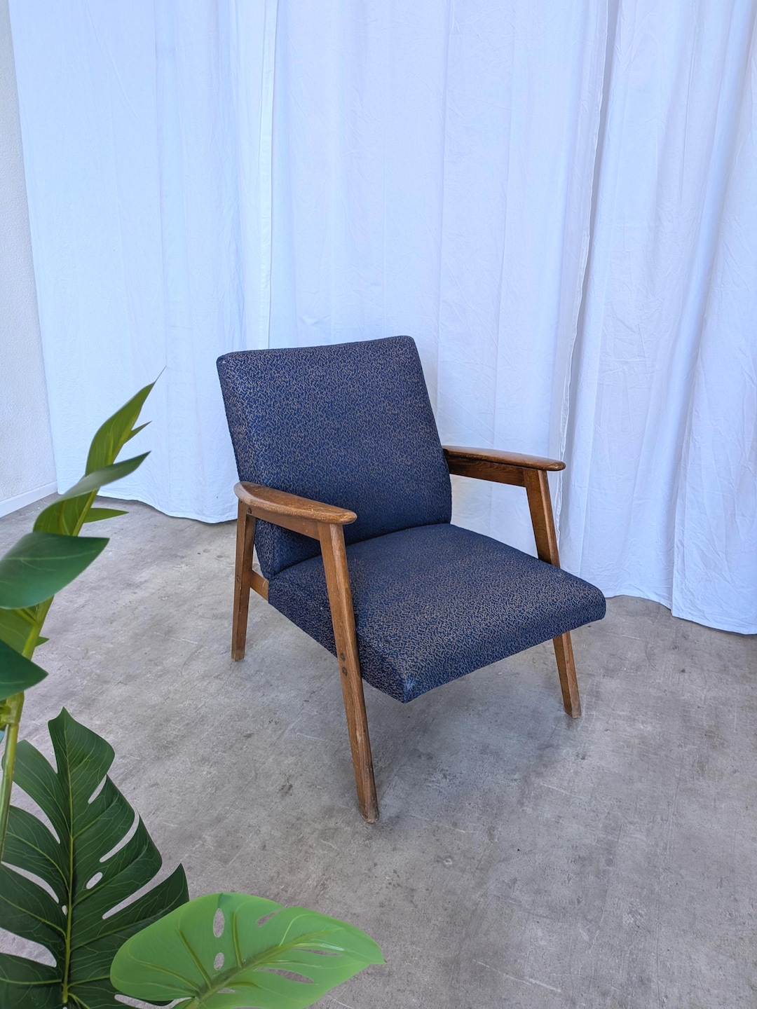 Vintage Royal Blue Armchair: Mid-century Modern Lounge Chair - Etsy