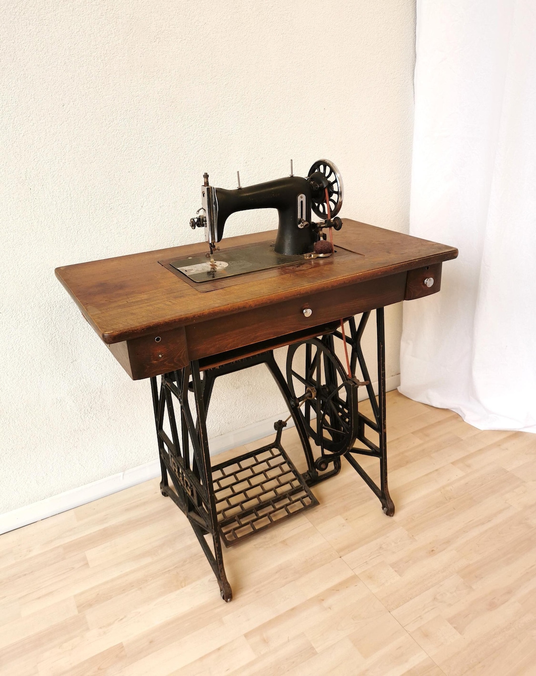 Rare Vintage Original Sewing Machine by RAST&GASSER / 1930s / With All ...