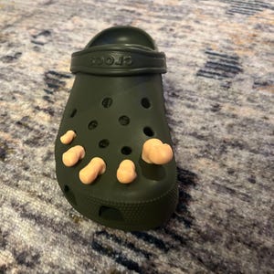 Toe Shoe Charms – Compatible With Croc-style Footwear and Classic Clogs ...