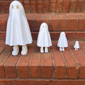 Zou Ghost Moving Halloween Ghost, With Extending Legs, Various Sizes ...