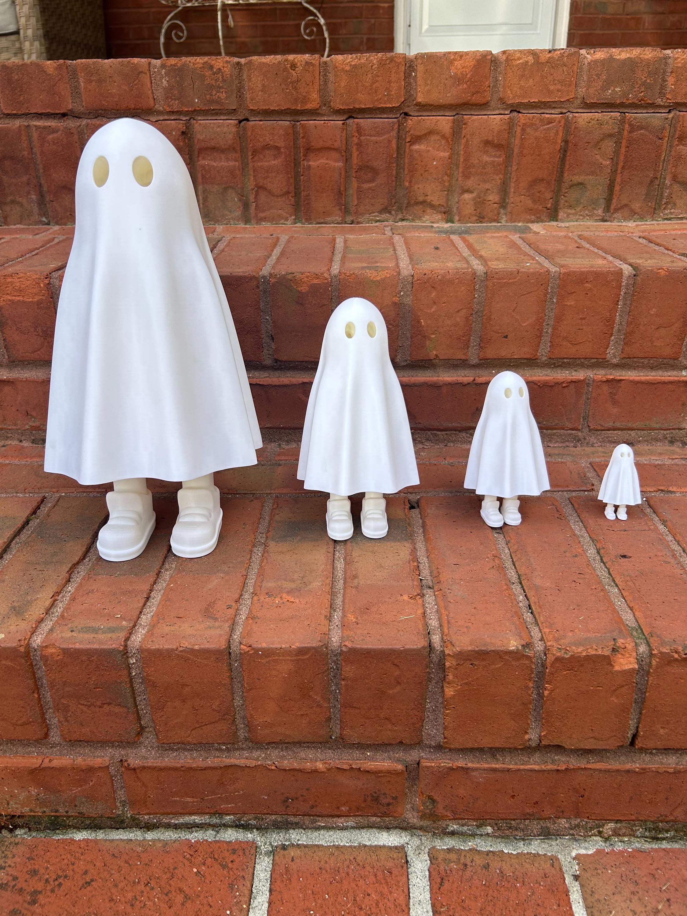 Zou Ghost Moving Halloween Ghost, With Extending Legs, Various Sizes ...