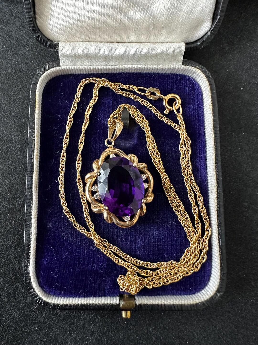 Boxed Vintage Large Oval-cut 8ct Amethyst & Diamonds Hallmark 9K Gold ...
