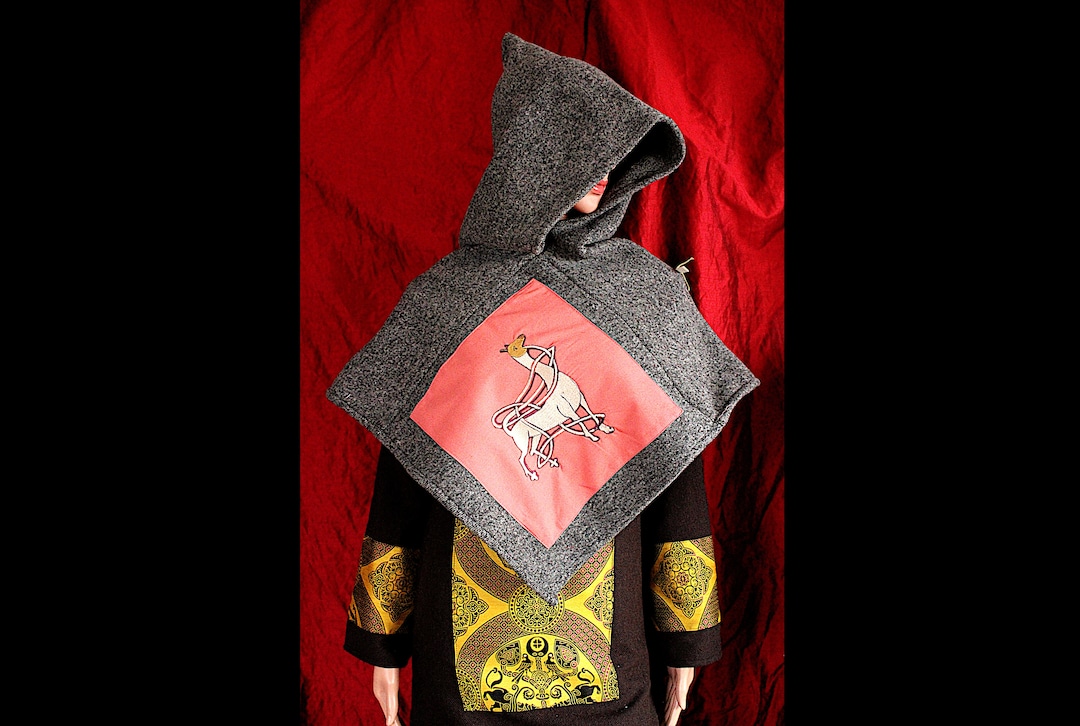 Viking Woolen Hood With Silk Embroidery, Skjoldehamn, Viking, Medieval ...