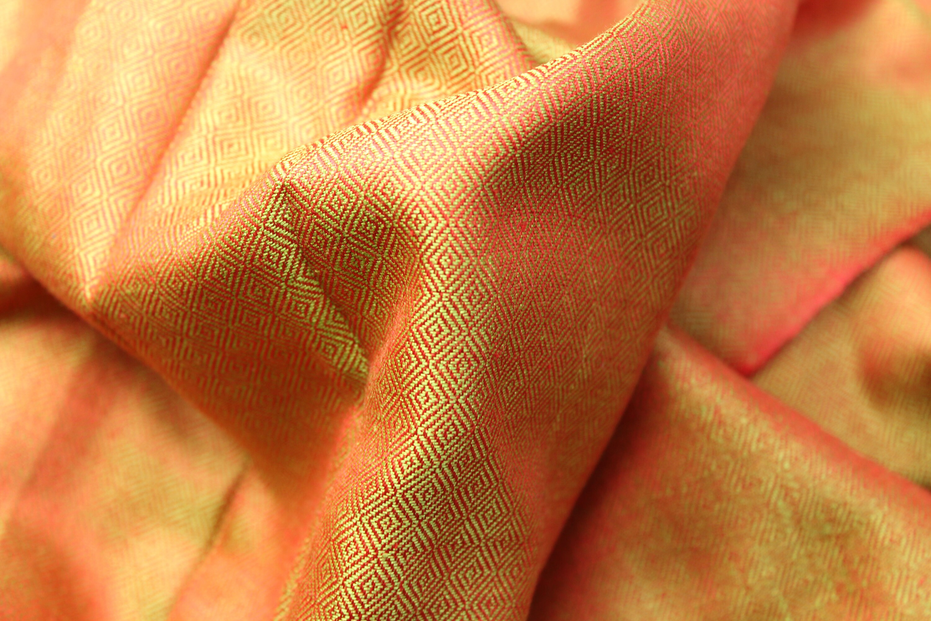 Handgewebter Seidenstoff Textil 100% Seide Diamant Wikinger | Etsy