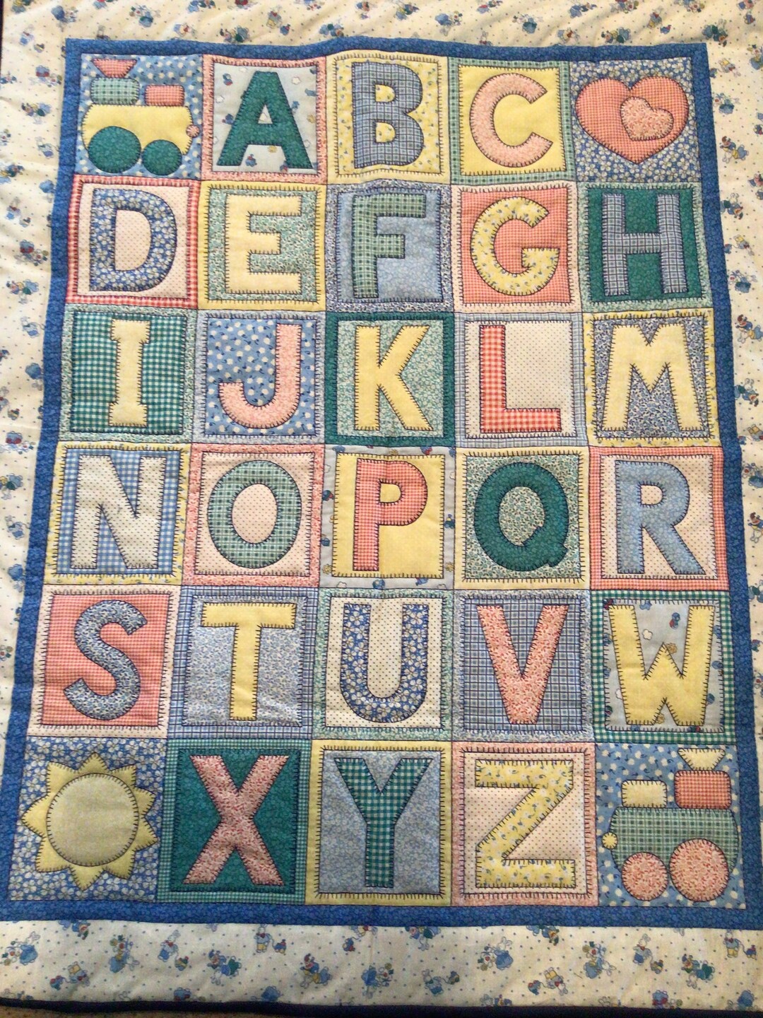 ABC Hand Quilted Baby Quilt-alphabet Baby Blanket - Etsy