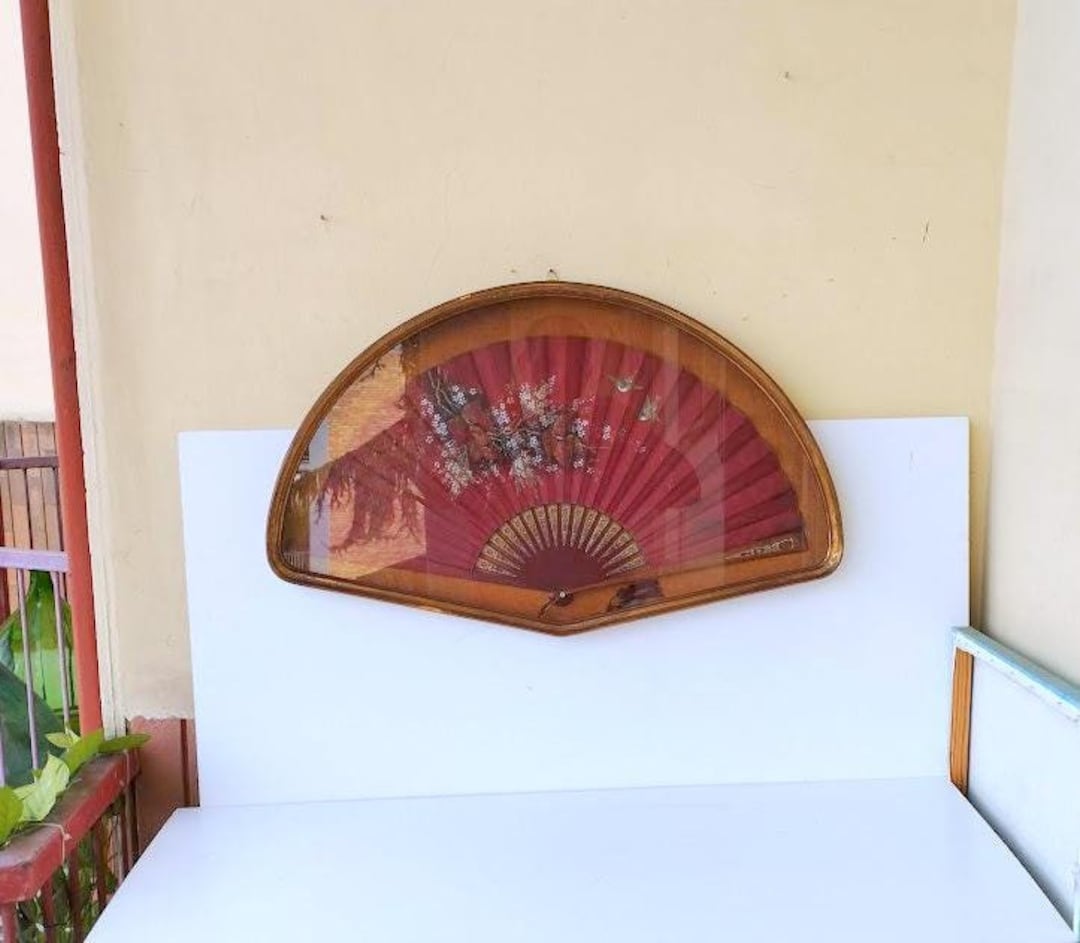 Antique Fan, HANDMADE in Display Case Made in Italy From the 1950s ...