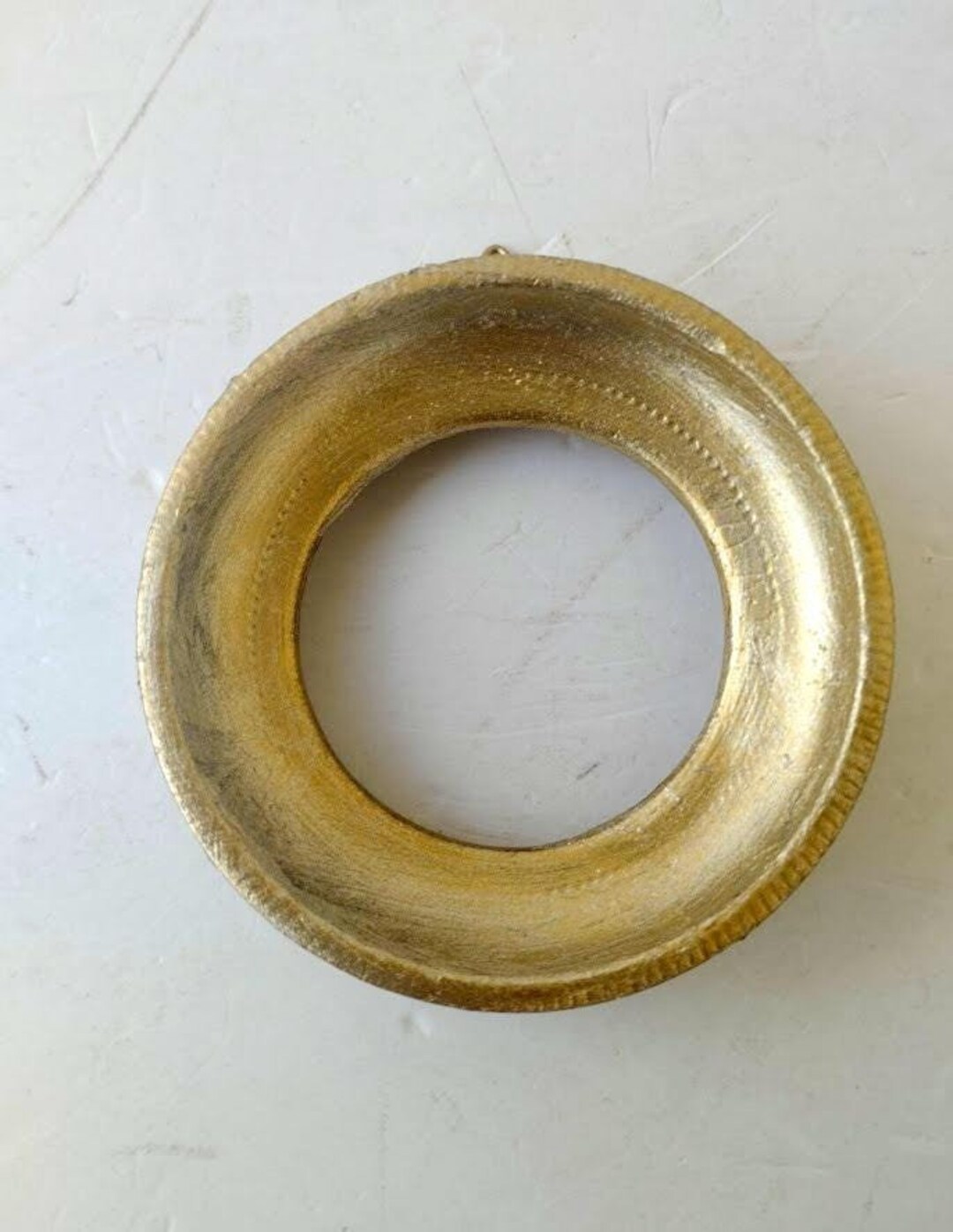 Round Wooden Frame Gold Leaf Vintage From the 70s , Diameter 8.3 ...