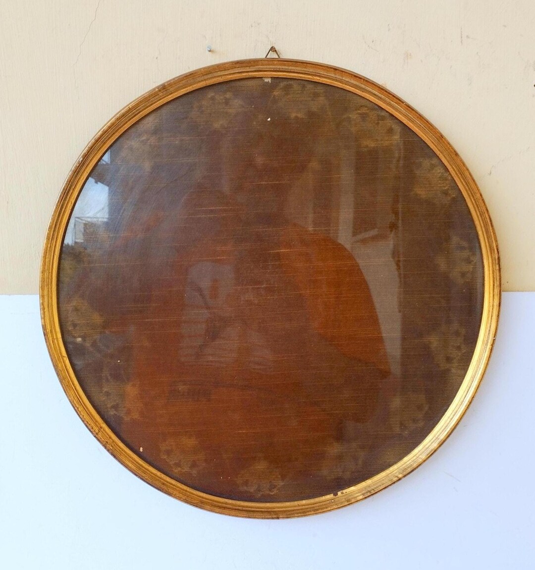 Round Wooden Frame Gold Leaf Vintage From the 70s , Diameter 36.5 Cm ...