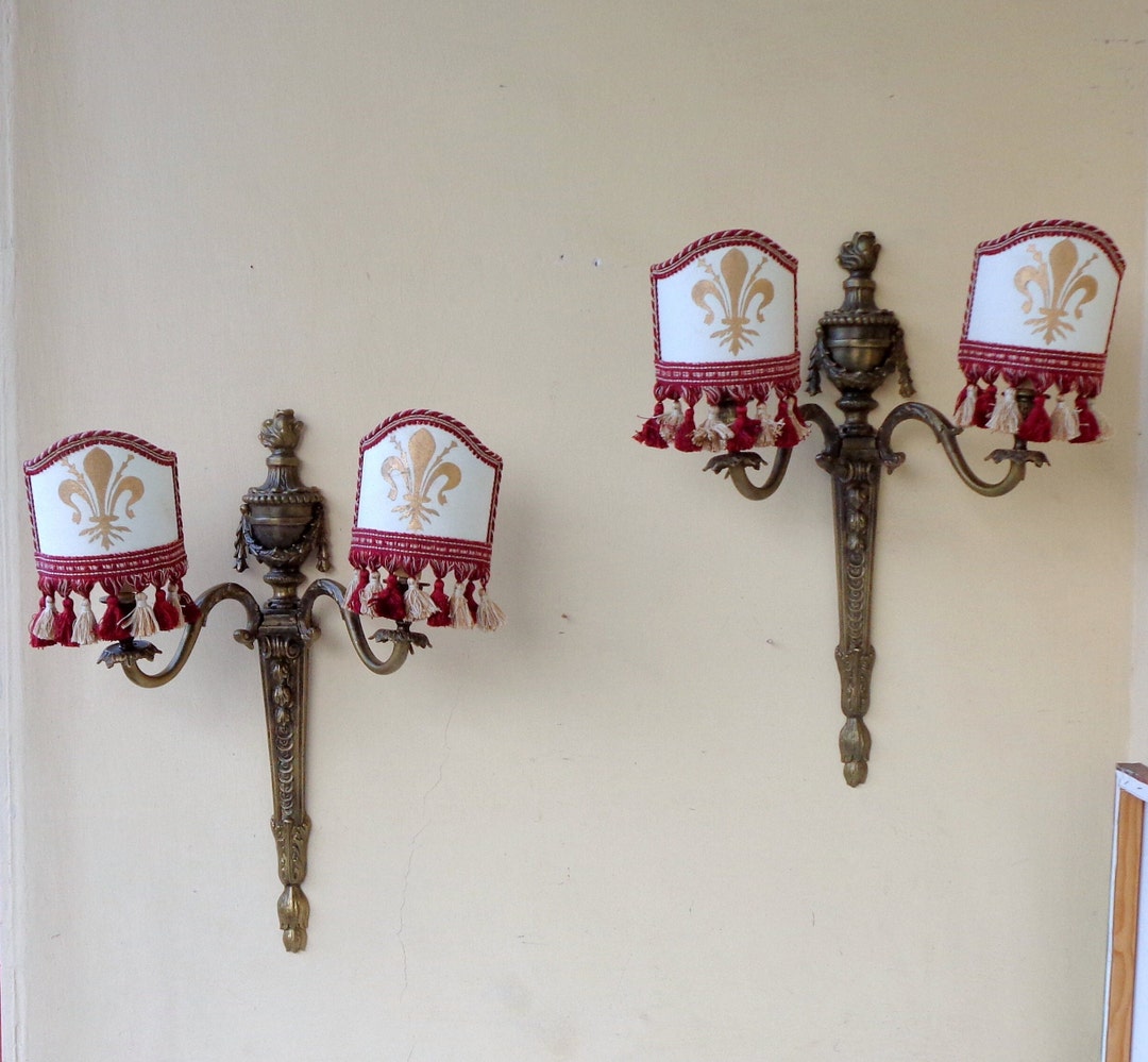 Rarity Pair of Heavy Sconces, Florence Lily, Florentine Art in Bronze ...